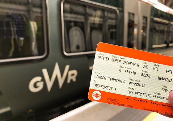 英国火车票怎么买？英国火车如何搭乘？ — Red Scarf